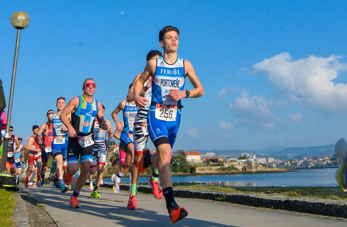 Un total de 32 duatletas del Triatlón Ferrol compiten este sábado en ...