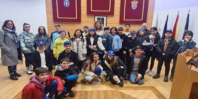 O Concello de Narón recibe a visita do alumnado do CEIP A Solaina ...