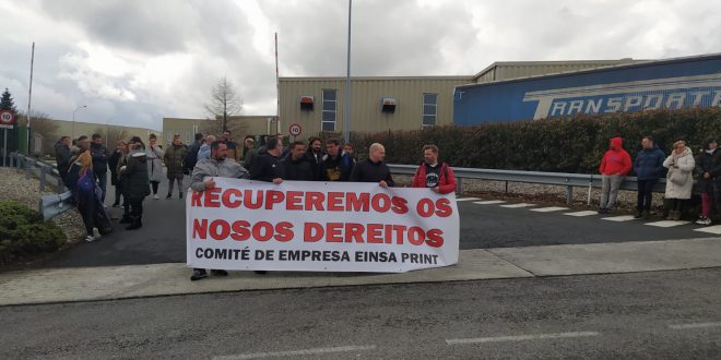 Nueva concentración de trabajadores de Einsa Print en As Pontes para ...